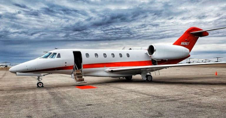 Do NBA Teams Have Their Own Planes? List of NBA Teams & Players with ...